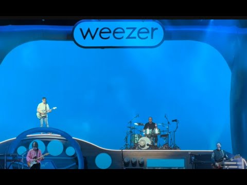 Weezer - Live in Toronto ‘23 FULL SHOW - YouTube