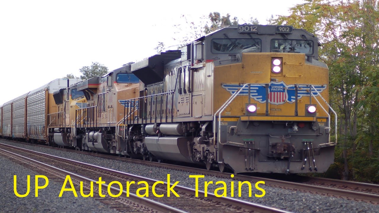 Union Pacific Autorack Trains In Sacramento (Compilation) - YouTube