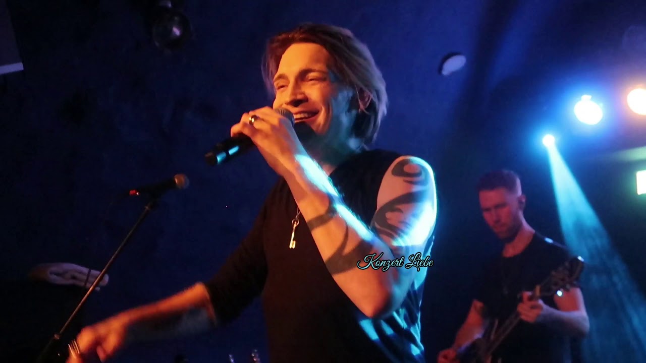 Alex Band of the Calling/ Tonight Trier - YouTube