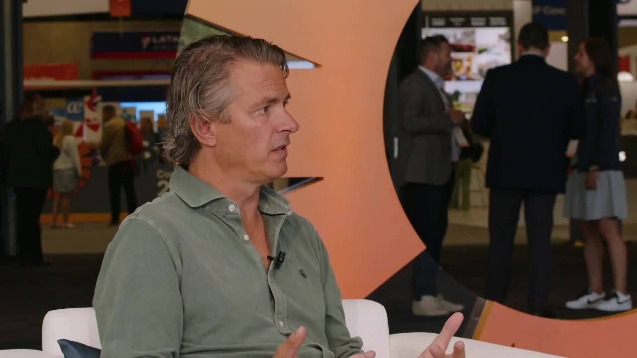 Jeroen van Velzen, Emburse in the Broadcast Studio at GBTA Convention ...