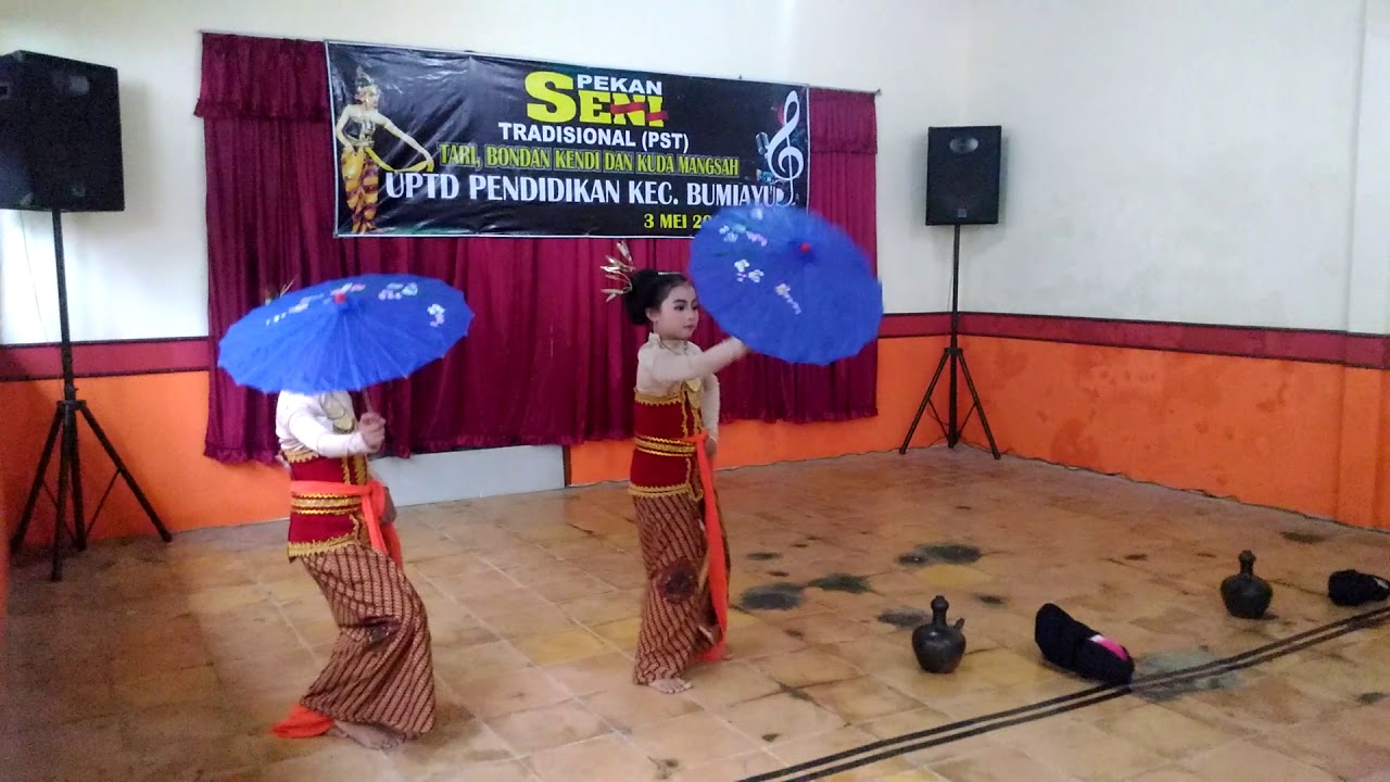 Tari Bondan Kendi SDN Bumiayu 04 2016 - YouTube