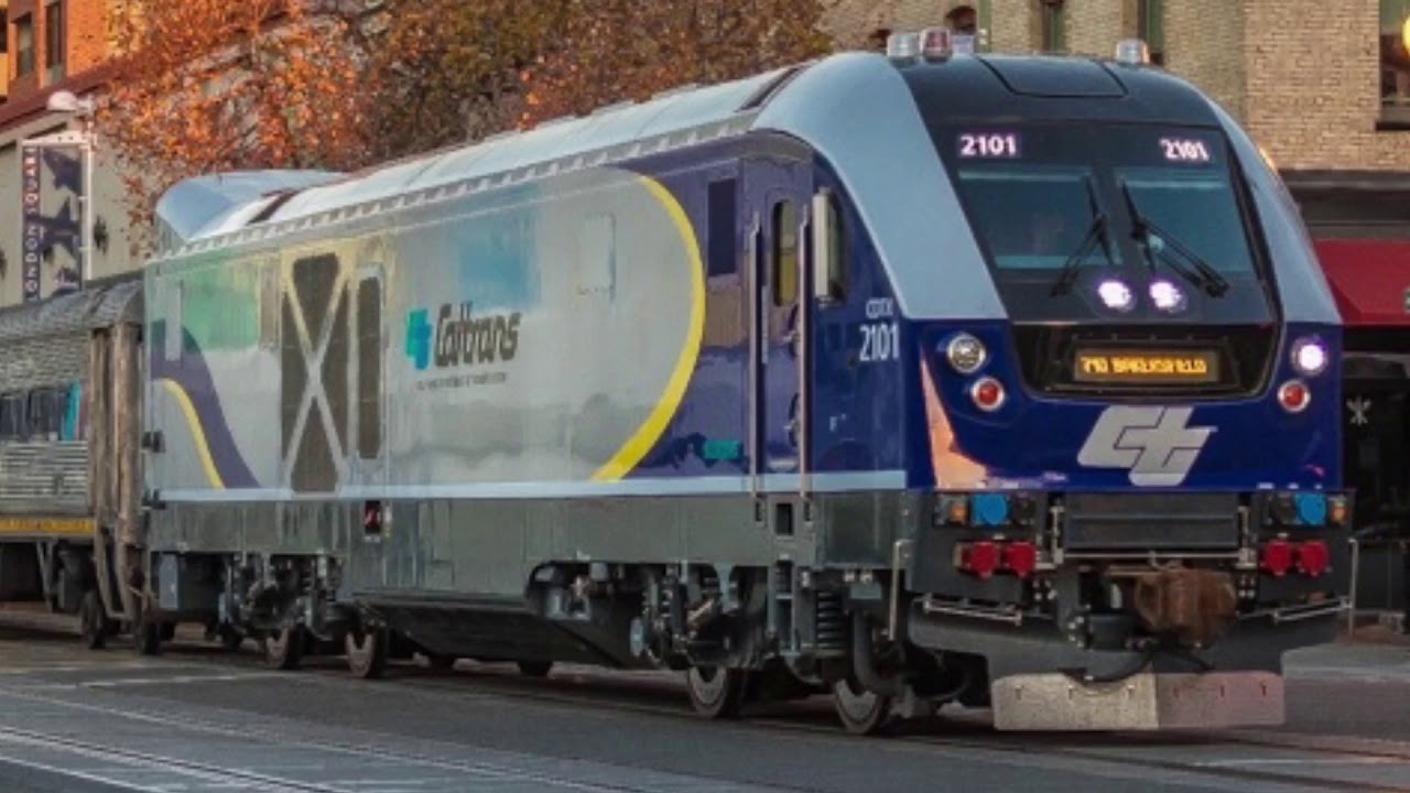 I love second Siemens Charger locomotives CDTX 2101 from Amtrak ...