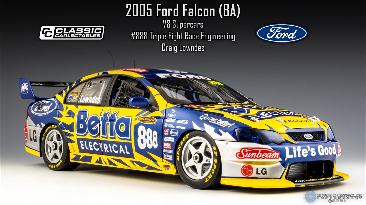 1:18 Classic Carlectables 2005 Ford Falcon (BA) #888 Craig Lowndes ...