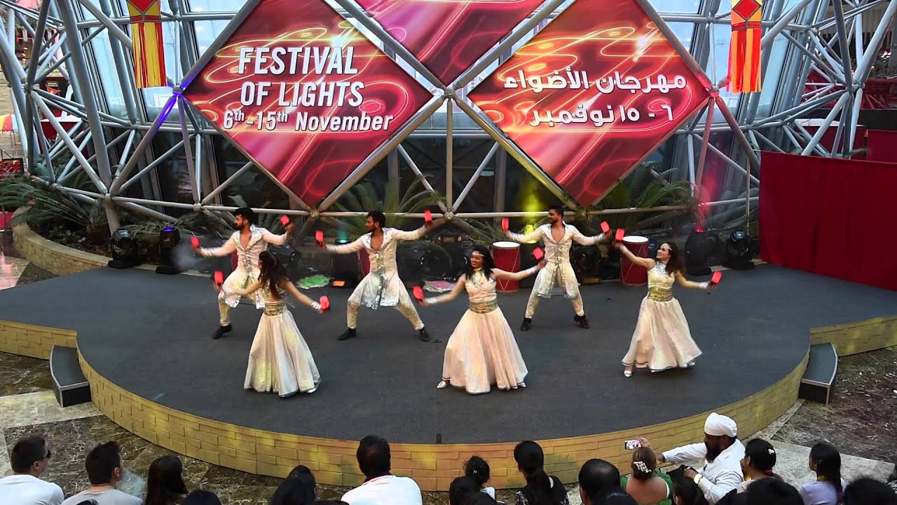 Diya Dance by Dubai Bollywood dance crew SDC @ Ferrari world Abu Dhabi ...