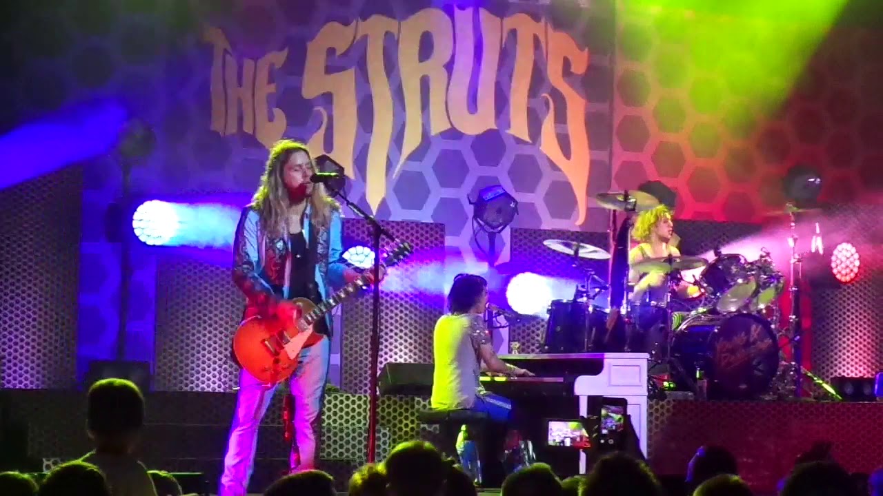 The Struts - One Night Only 7-24-19 MECU Pavilion, Baltimore - YouTube