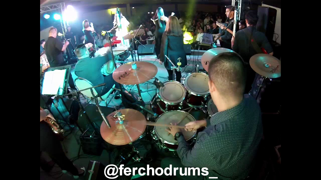 Fernando Bracho - Drums - Intro - Sin Mujeres - Chicas del Can - YouTube