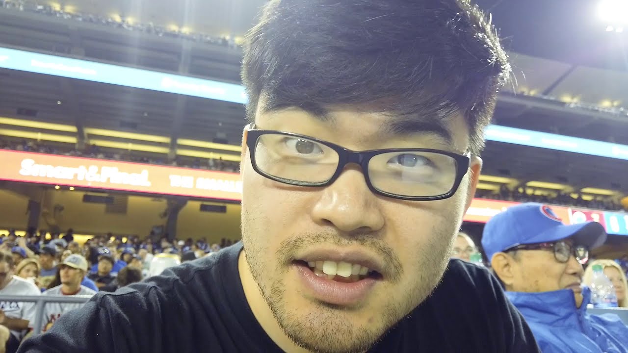 LA Dodger's Home Buffet Experience, VS Cubs, & More - YouTube