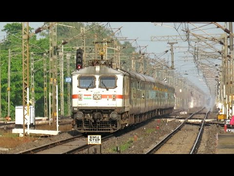 LEGENDARY Coromandel Express chasing Nanded Super Fast Express || Back ...