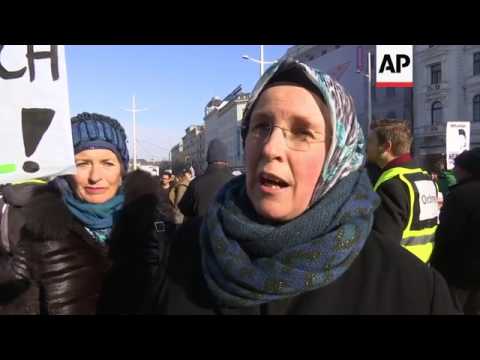 2,800 people protest Vienna headscarf ban