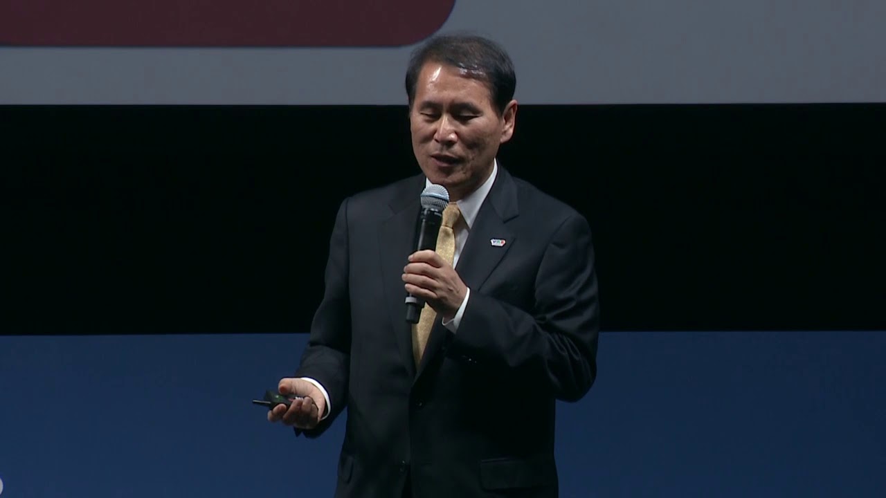 ロボット革命・産業IoT国際シンポジウム 2018 Speech4(Dong Sub Kim 氏) - YouTube