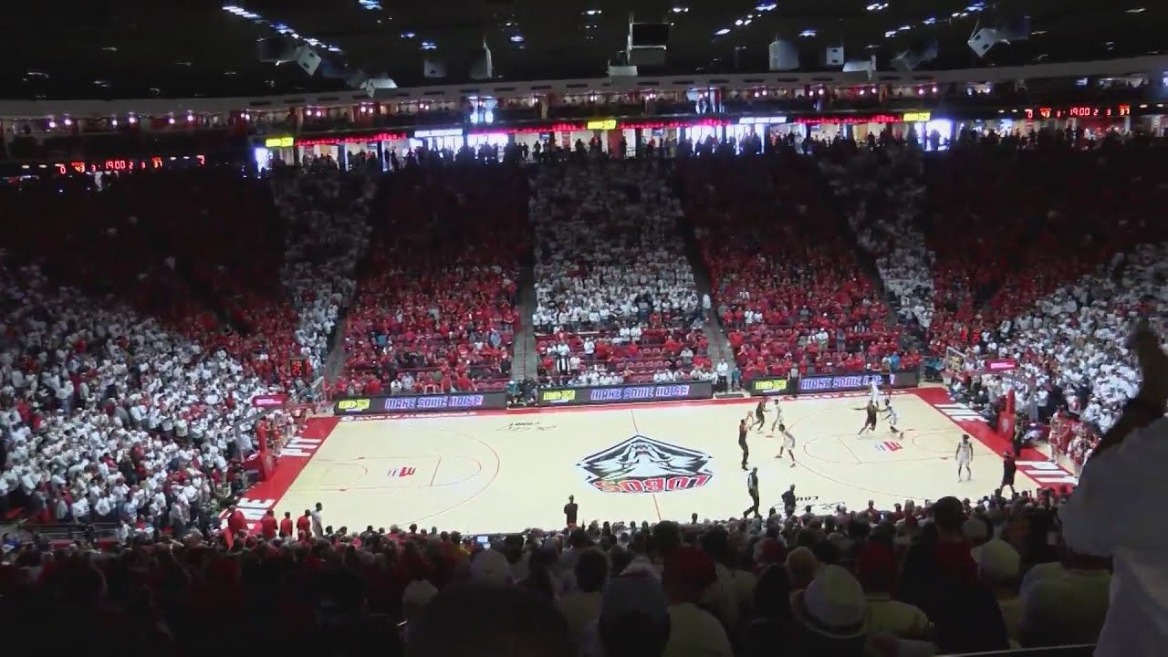 More than 15,000 fans packed The Pit Saturday; largest crowd since 2009 ...