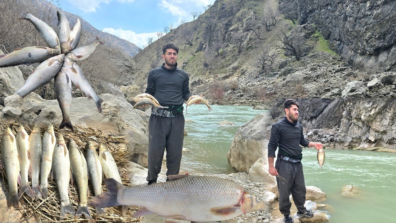 Fishing with nomads: the last traditional fisherman of Iran🐟🌍 - YouTube