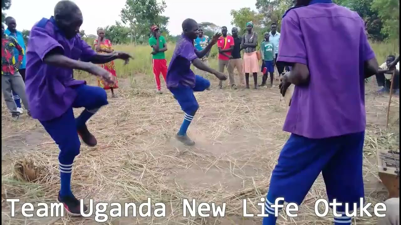 Lango Traditional Dance (Okeme) Team Uganda New Life Otuke - YouTube
