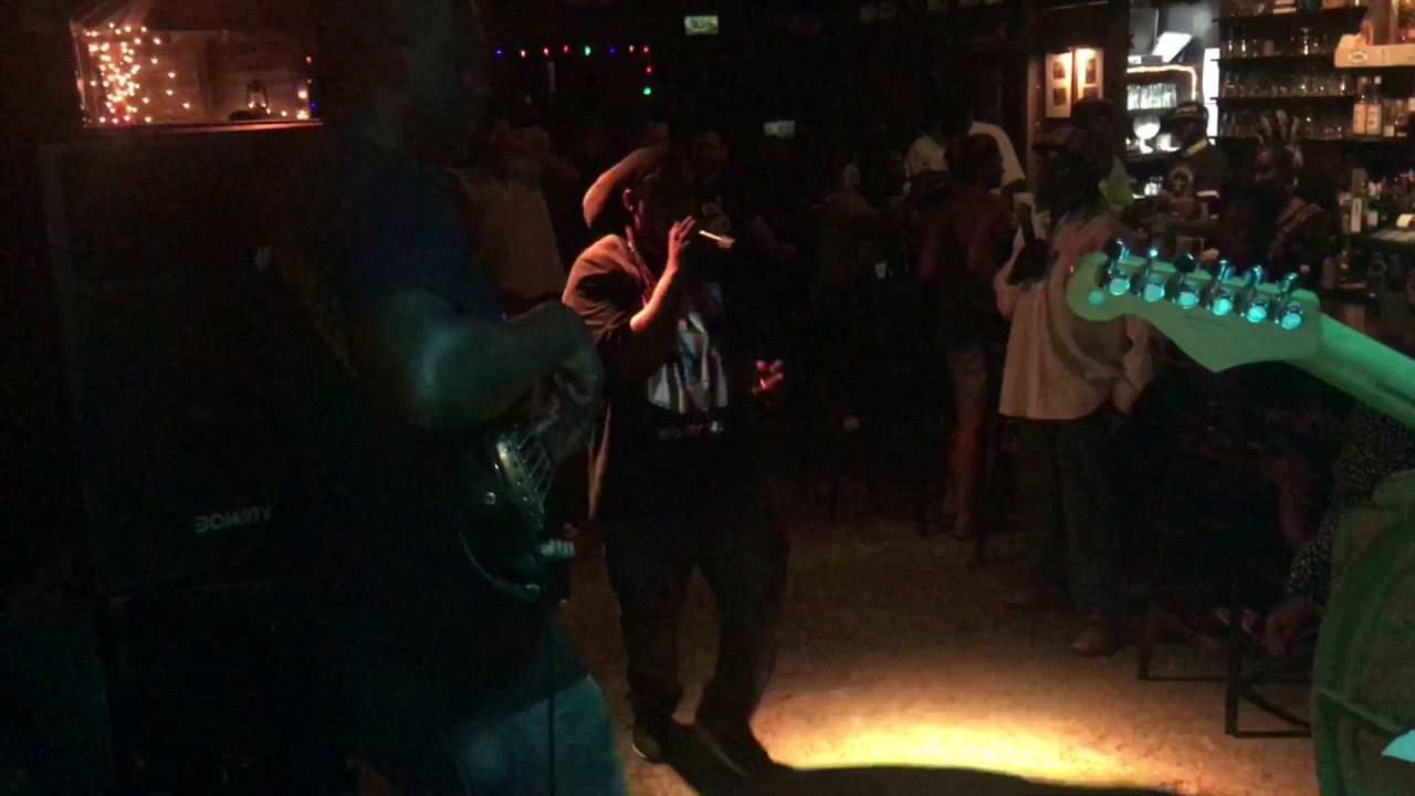 Percy Rankin performing at Pump House with Mystic Vybz Band - YouTube