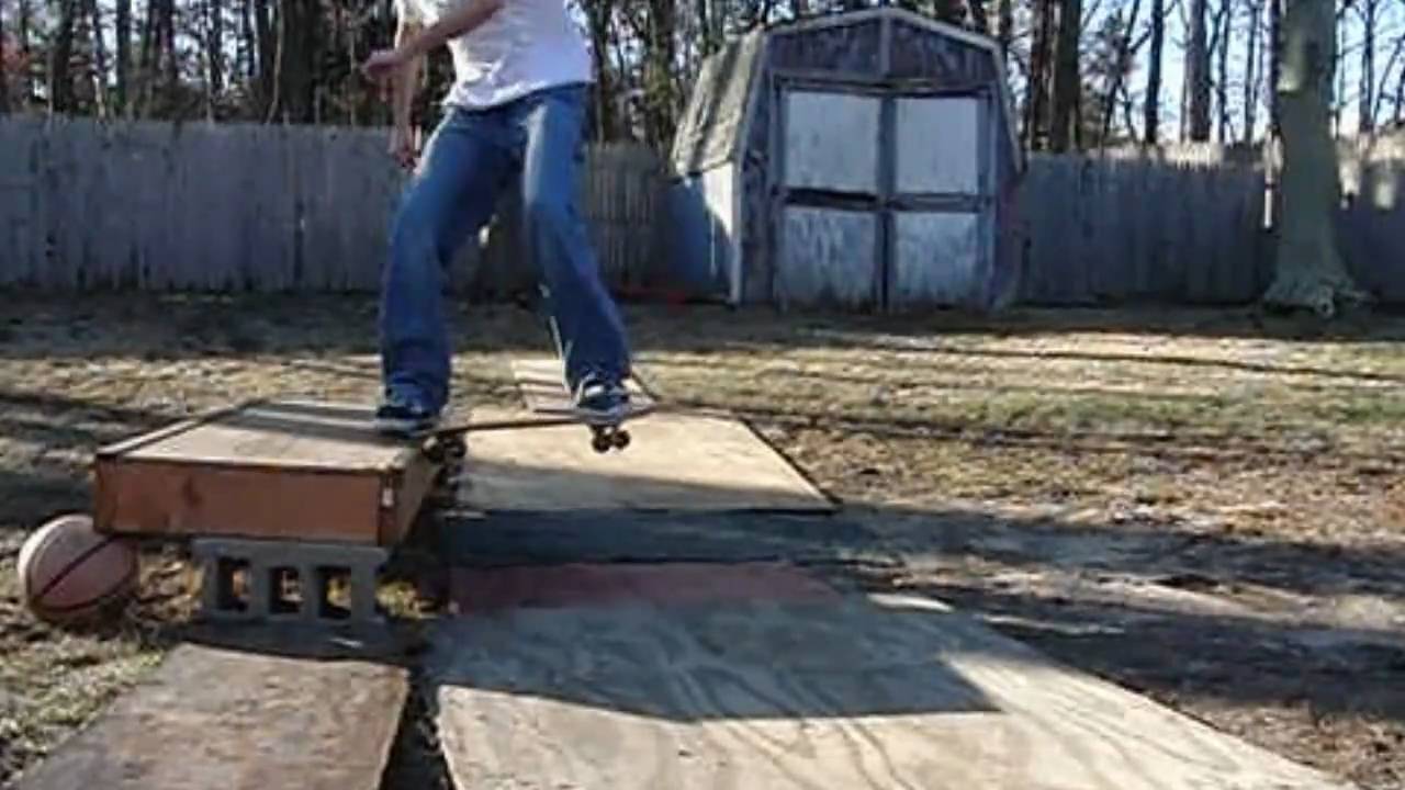 Frontside Tailslide - Super Slow Motion - YouTube