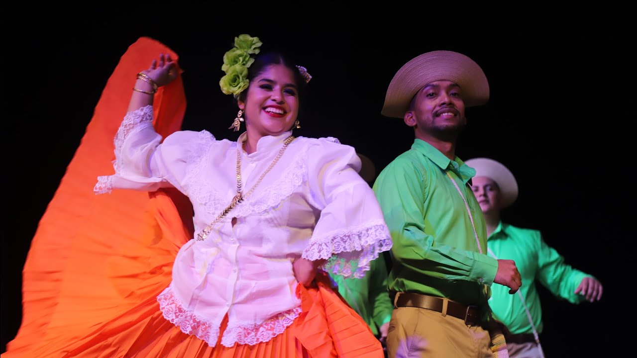 La Curacha Montañera / Cumbia Montañera - Profolkpanama - YouTube