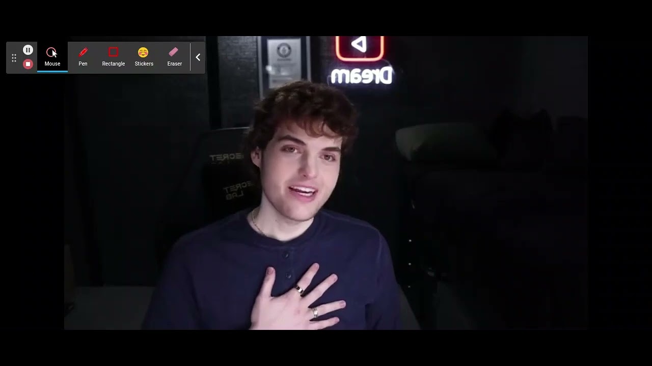 Reacting To Dream's Face Reveal - YouTube