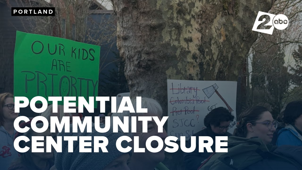 St. Johns neighborhood holds rally to preserve community center - YouTube