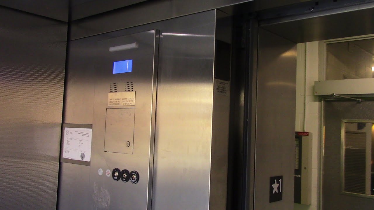OTIS NS2 GEN2 MRL Traction Elevator at The Glebe Parking Garage, Ottawa ...