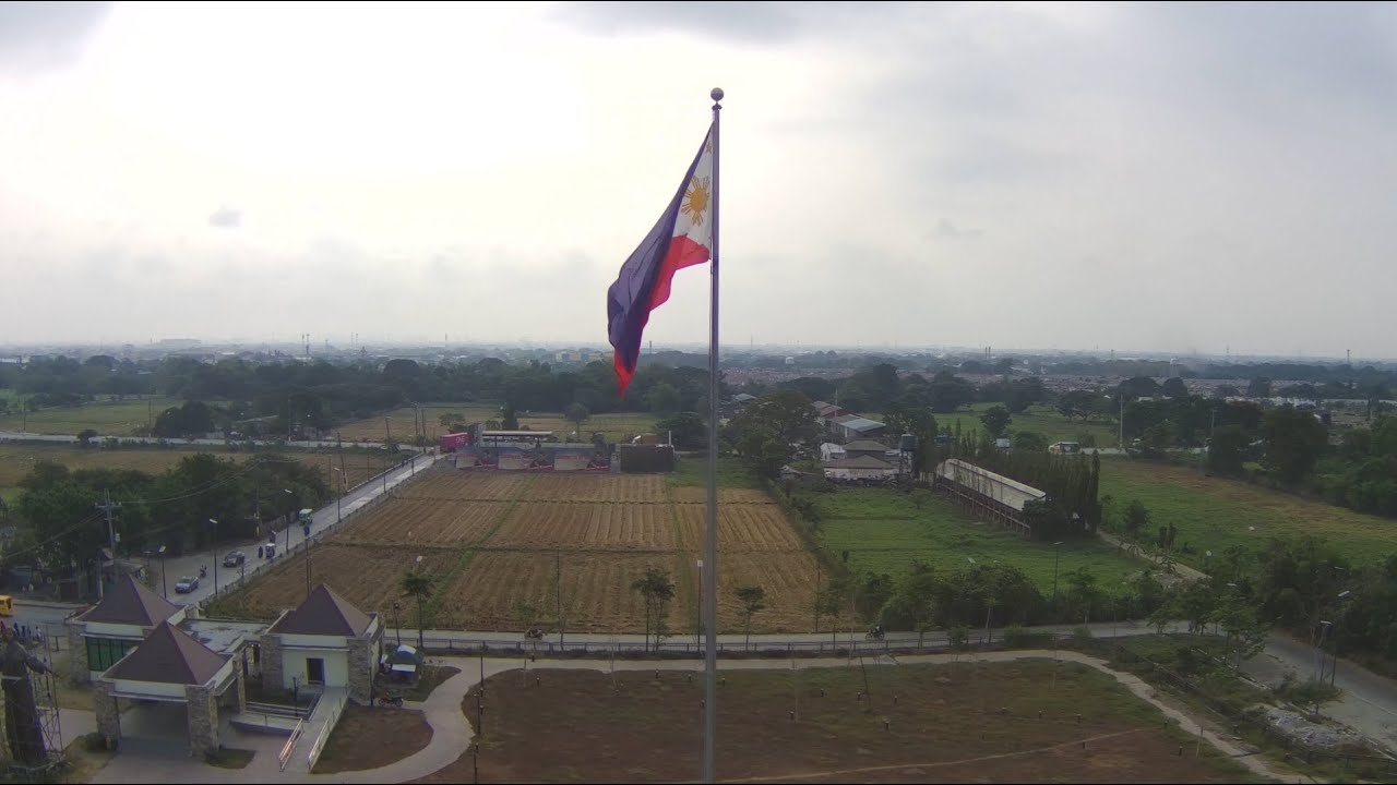 Dambana ng Pambansang Watawat ng Pilipinas (DEERC D15) 4K - YouTube