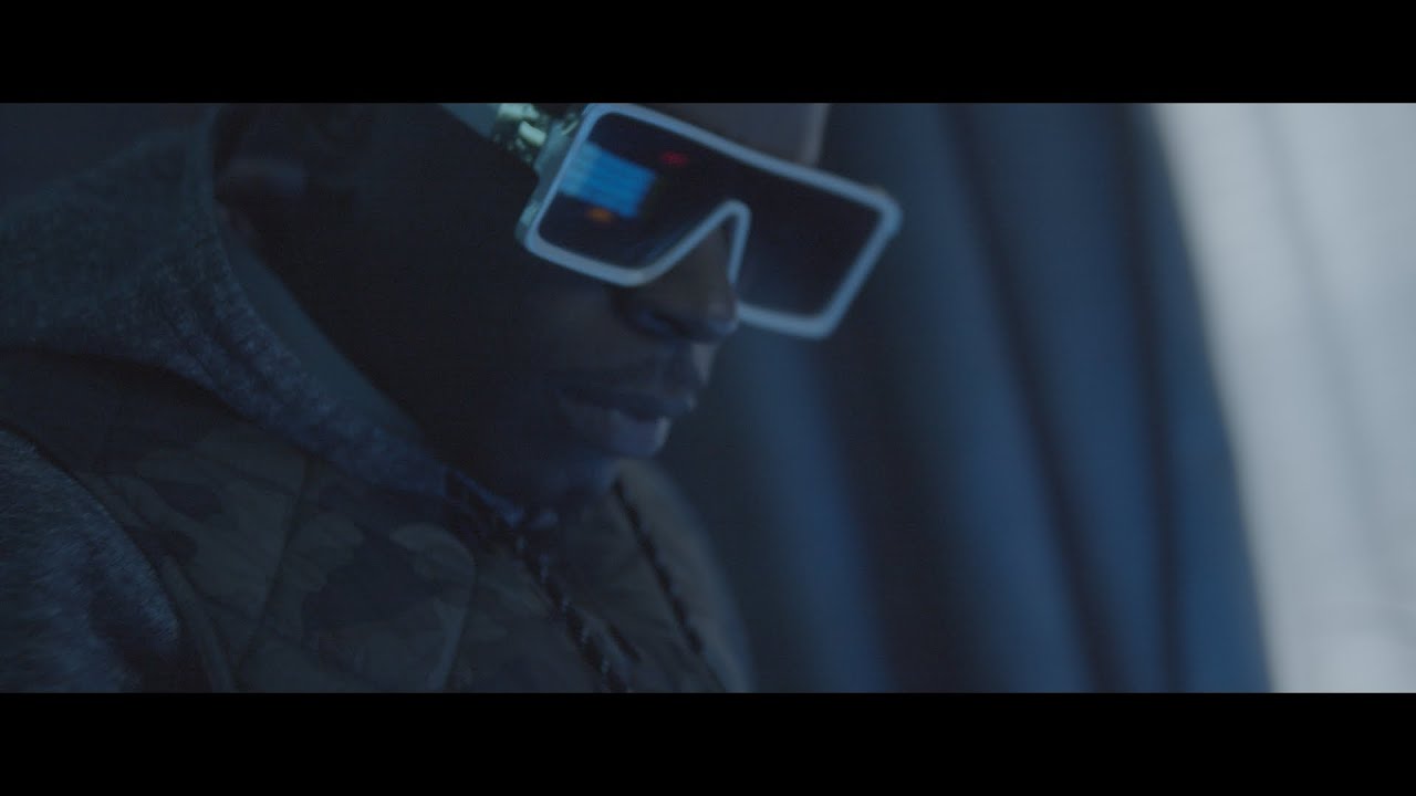 Diddit producing a beat. (Part 2) - YouTube