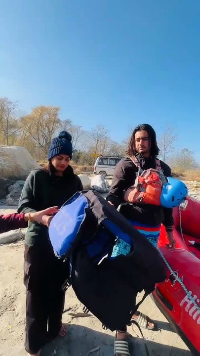 Rafting time. Bahut dar lga😄 #manali #trending #youtubeshorts #minivlog #funny #manali - YouTube