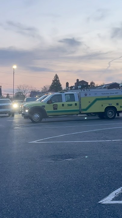 West Earl Fire Company: Squad 29-1 Responding To Motorcycle Crash On 222 - YouTube