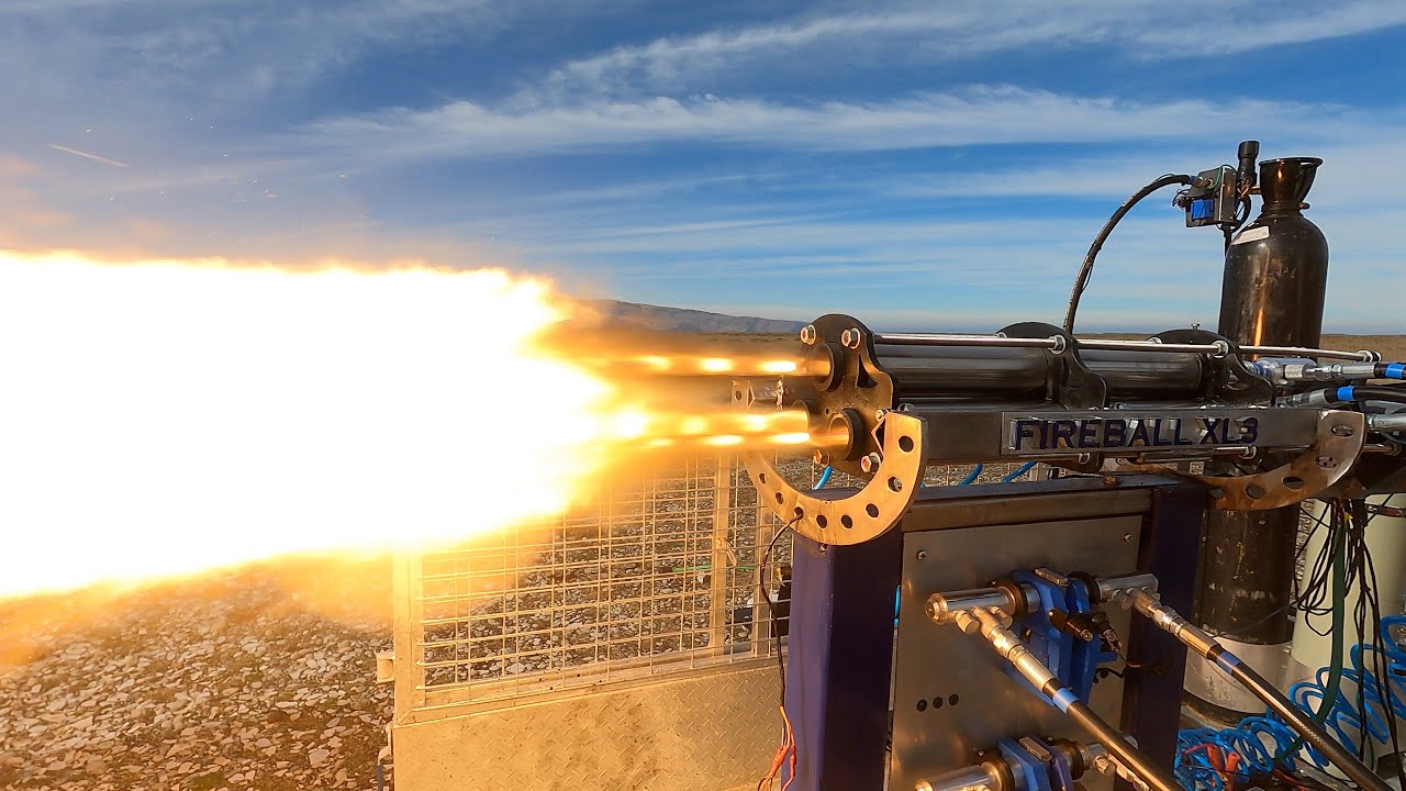 Explosive Footage Hybrid Rocket | Mach diamonds | #nz - YouTube