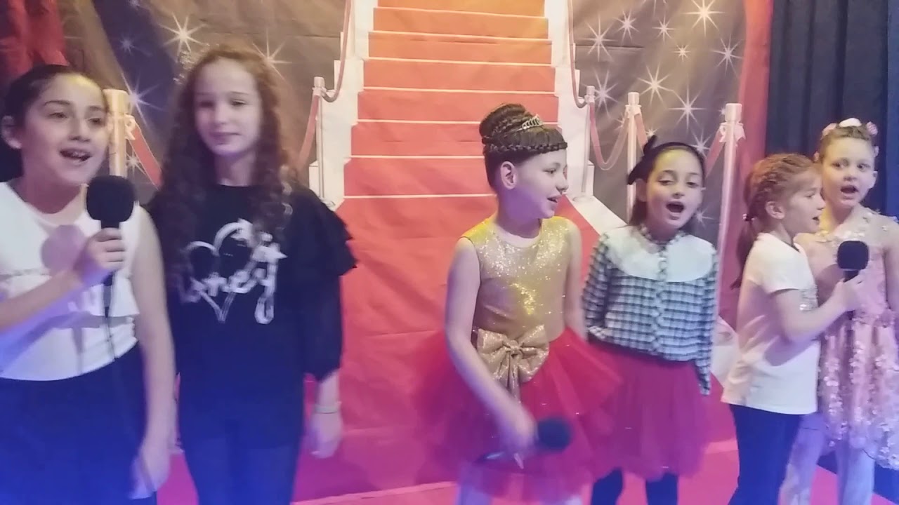 Ansambli gvirila - YouTube