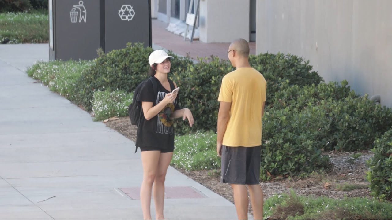 NPC PICKS UP GIRLS ON COLLEGE CHAMPUS!! - YouTube