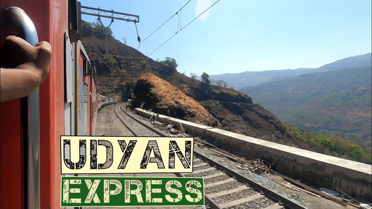 Mumbai banglore udyan express journey *sleeper bana general* - YouTube