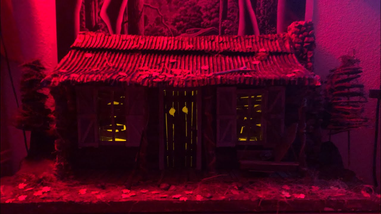 My Evil Dead 2 Cabin dioramas (exterior and interior) - YouTube