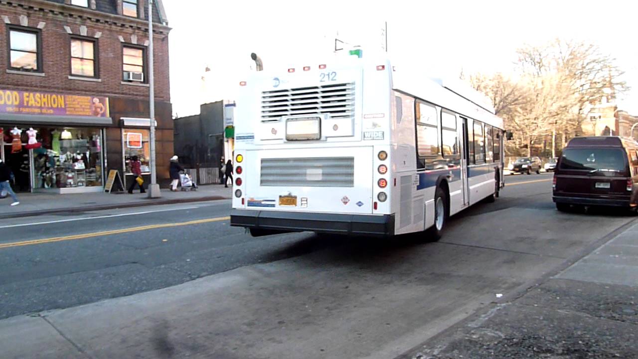 MTA Bus New Flyer 2011 C40LF #212 & #214 on the Q25 & Q65 departing ...