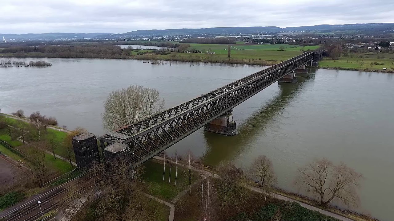 Urmitz Eisenbahnbrücke - YouTube