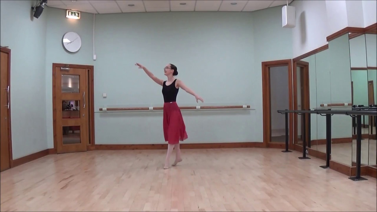 RAD Grade 6 Ballet - Centre - Pirouettes en Dedans - YouTube