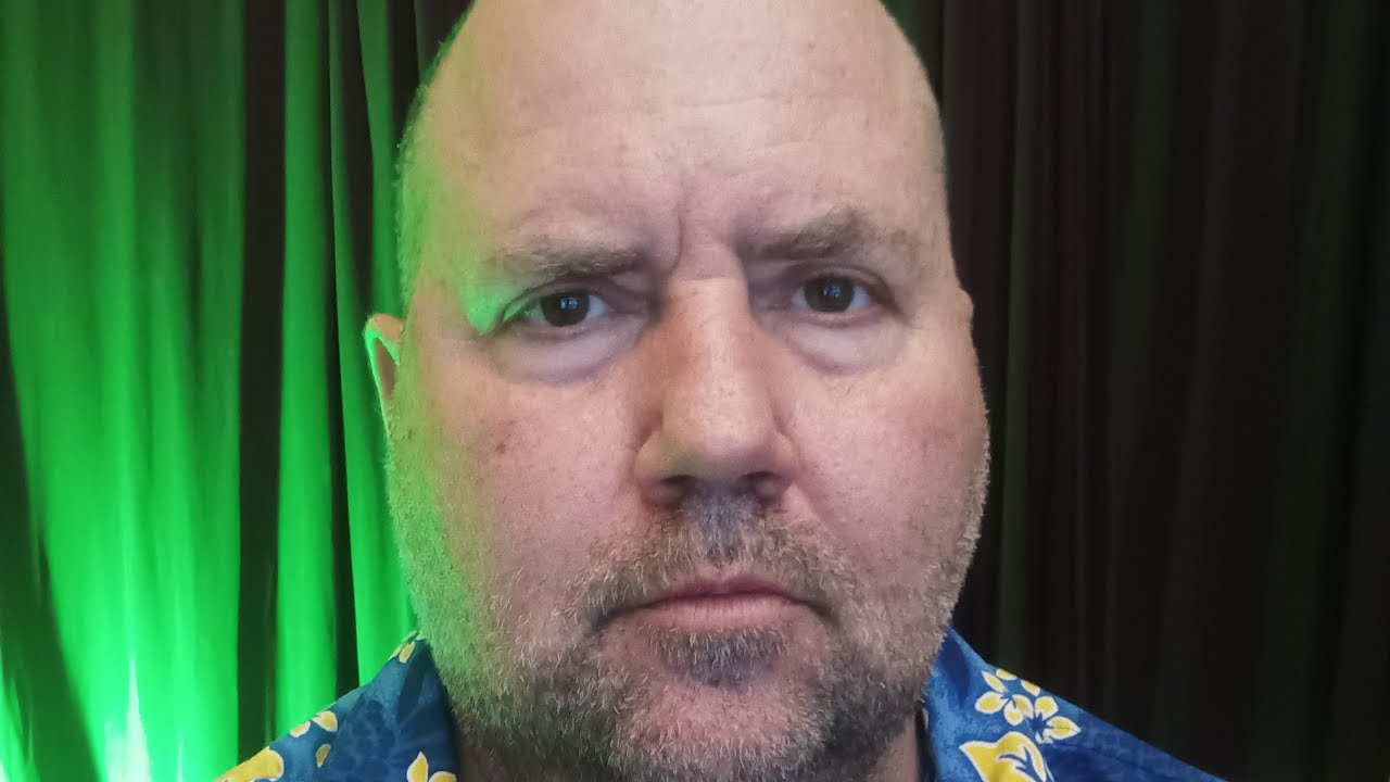 slow news day by Wayne Lambright - YouTube