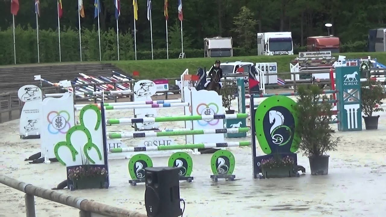 Quiberon D & Lucinda Roche Deauville CSIOJ 1m35 double clear May 2015 ...