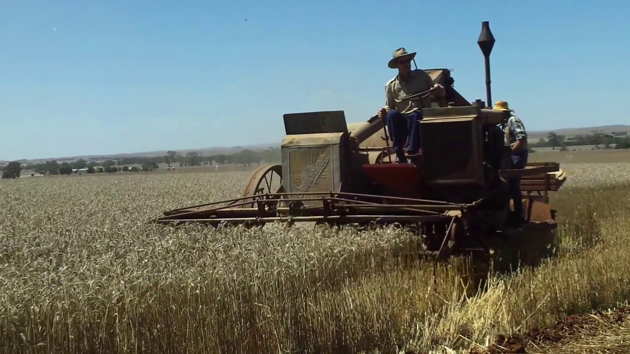 Sunshine Auto Header at Laura Ag Bureau Centenary Part 1 - YouTube
