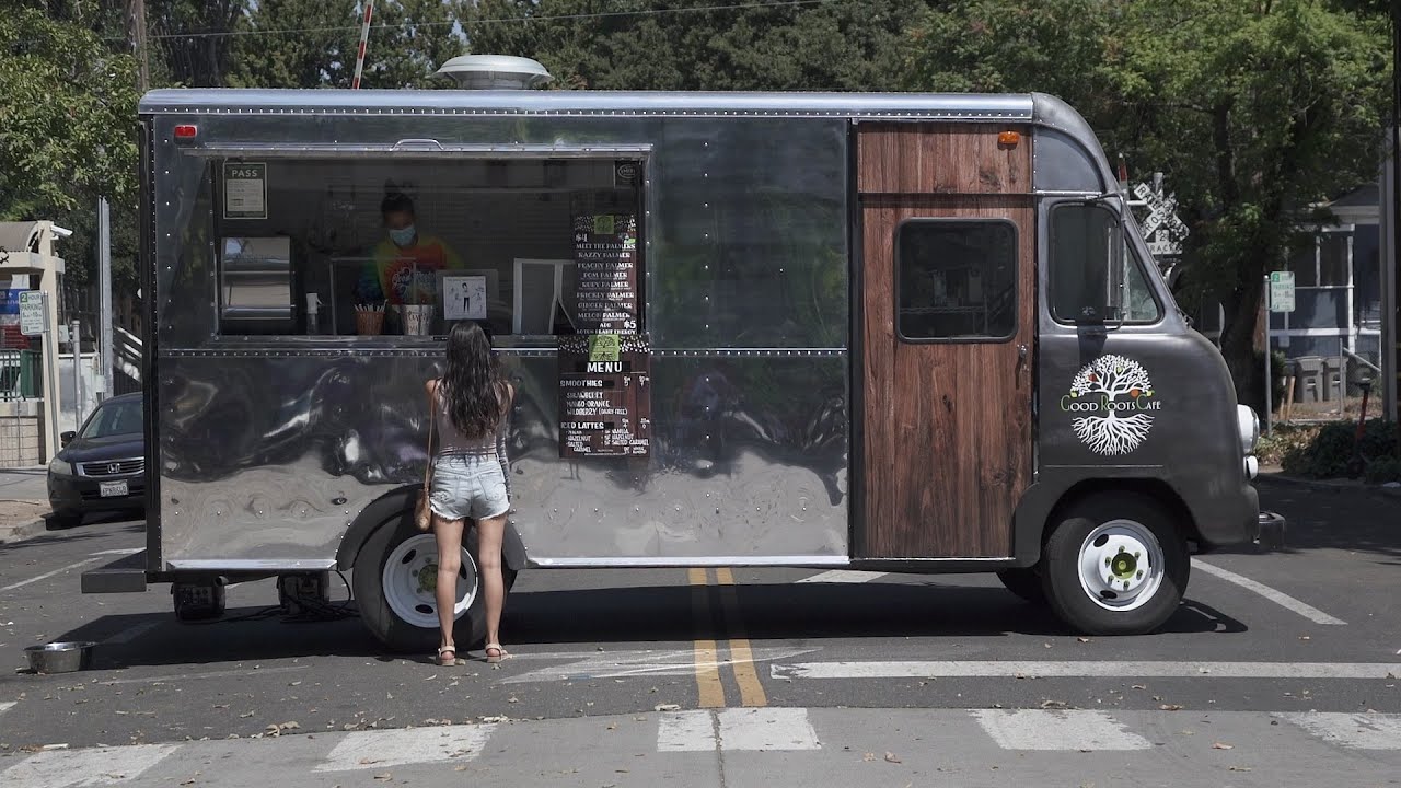 Bizarre Market Sacramento – A market for the Strange! - YouTube