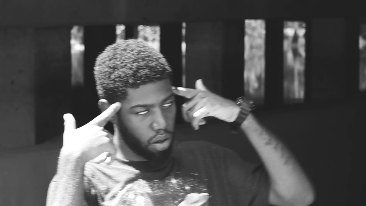 HINTL - QUAALUDE (OFFICIAL MUSIC VIDEO) - YouTube