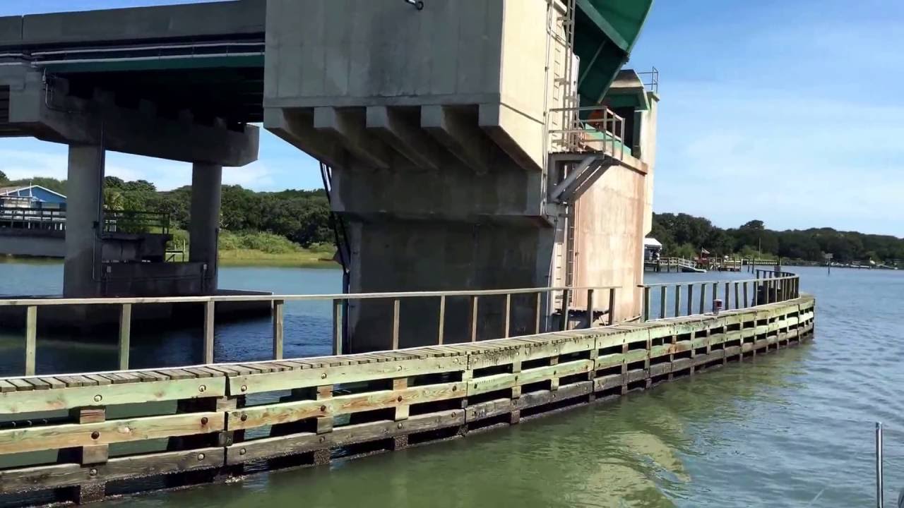 Transiting Crescent Beach Bridge on the Intracoastal Waterway - YouTube