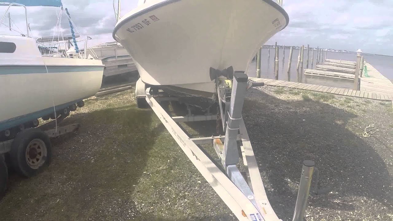 2006 PARKER 2310 WALK AROUND CAST OFF YACHT SALES - YouTube