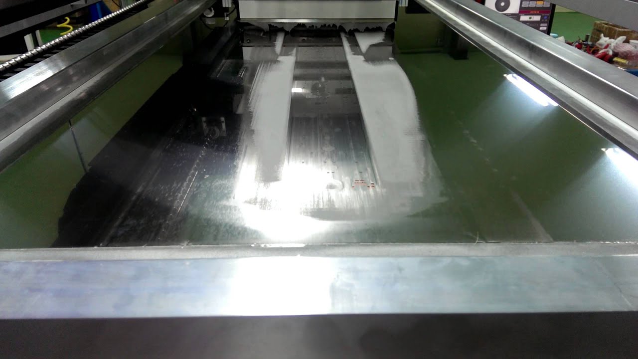 1500mm PCB Automatically Screen Printed by ESE LX-5 Fully Automatic ...