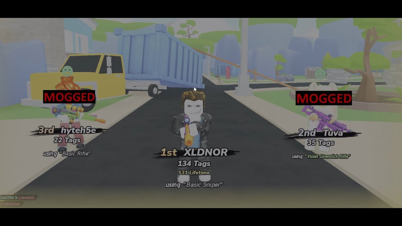Mogging iPad kids in Roblox - YouTube