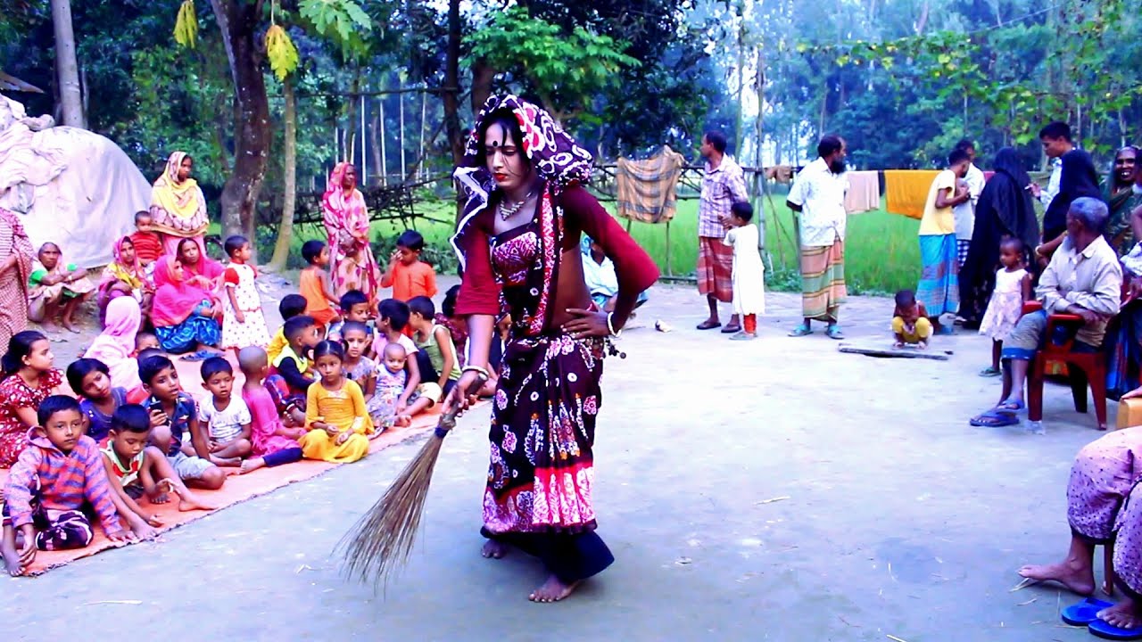 আঙ্গিনার সামটে ঝিলমিলি সুন্দরী লো | Biyar Git | নতুন গীত - YouTube
