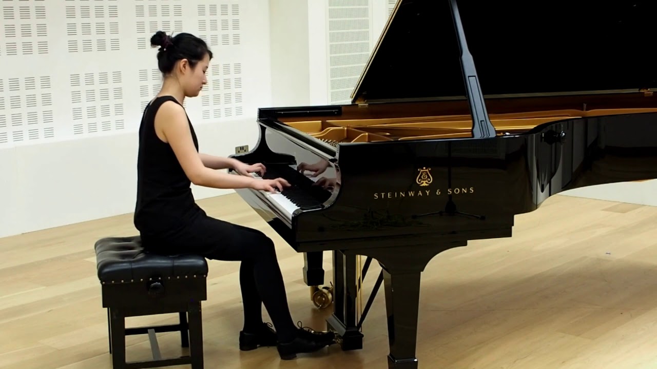 Tina Han | Pianist | Greater Manchester - YouTube