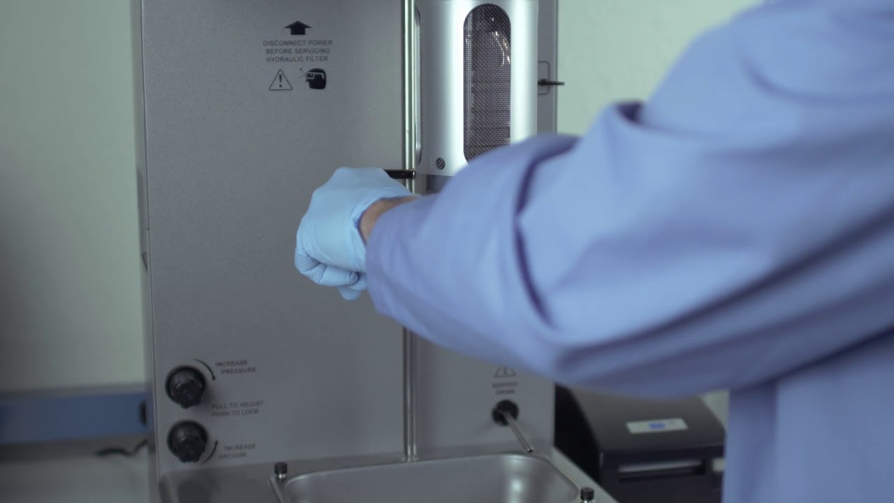 HIAC 8011+ Liquid Particle Counter Running a Sample - YouTube