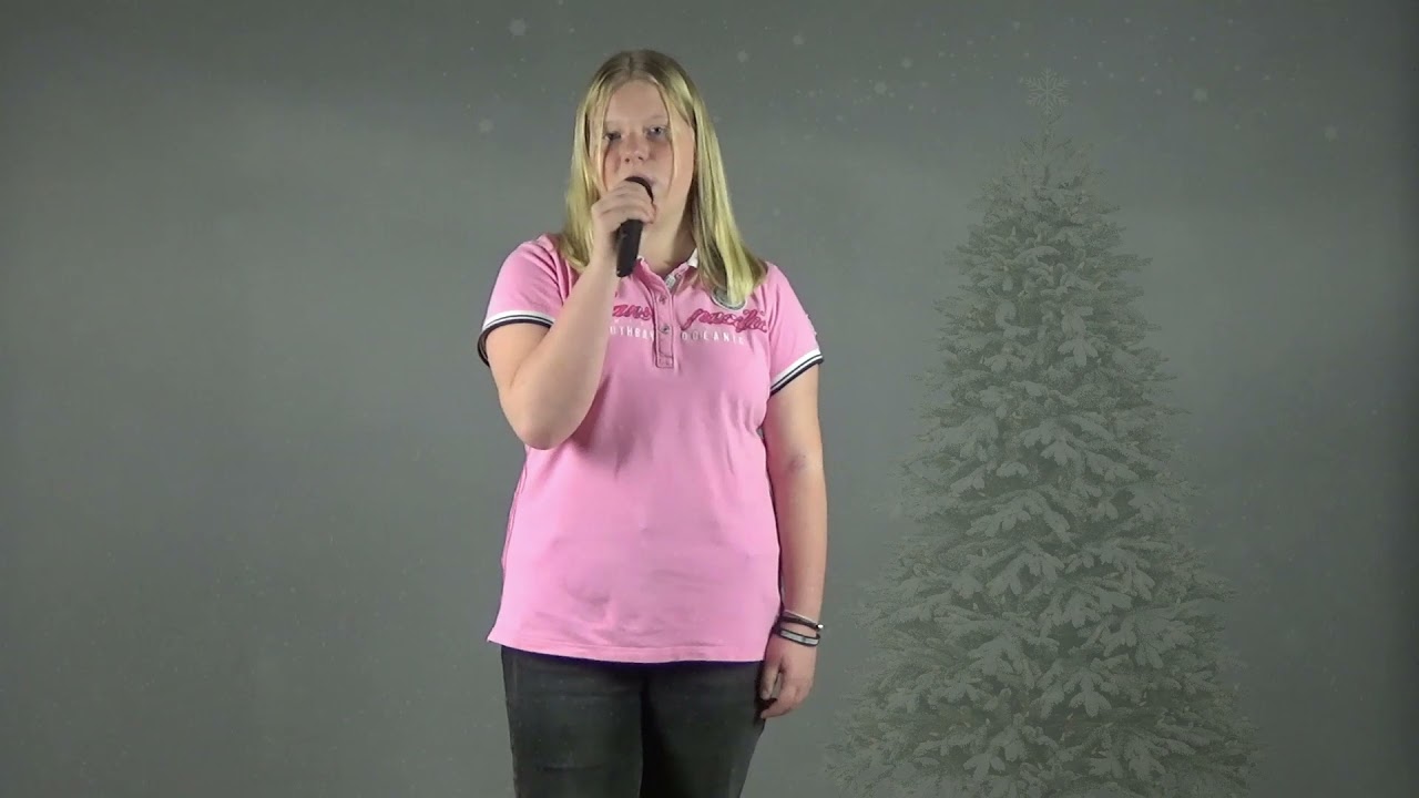 Julia Stankiewicz - Świąt Wesołych życzę wam - YouTube