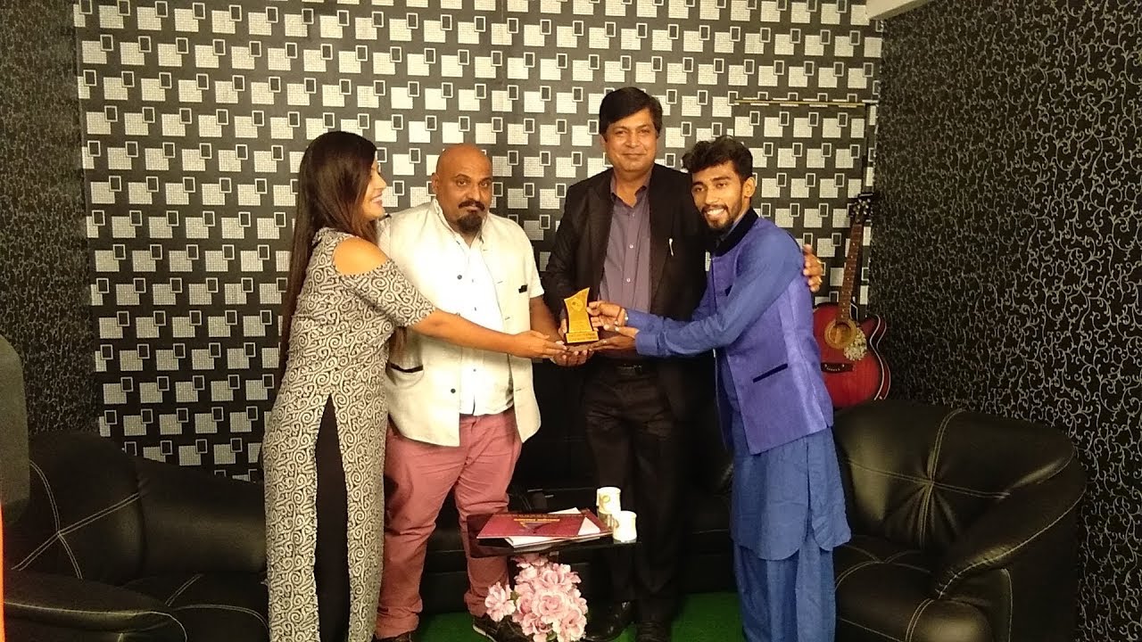 GIFA 2017 WITH ARVIND VEGDA & HETAL THAKKAR @ WAAH SHU WAAT CHE - YouTube