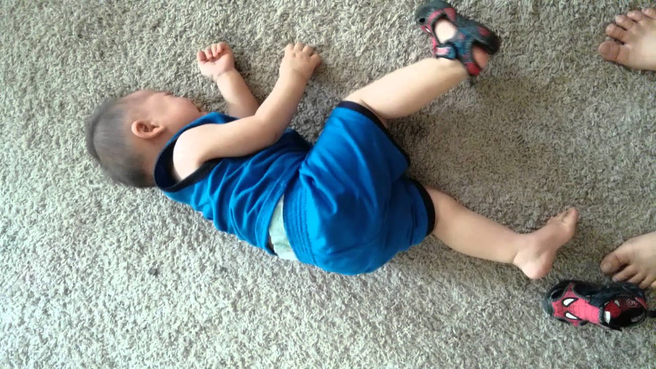 Baby beast mode tantrum. - YouTube